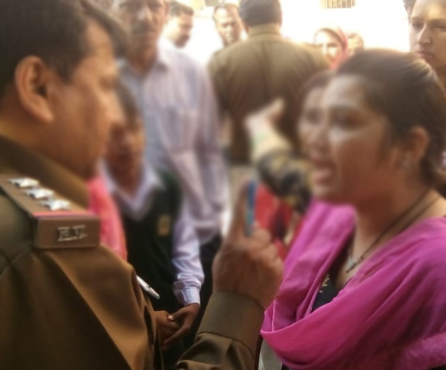 बच्चों को मिले दो करोड़ रुपये कहां गए ये कहानी तो हैरान कर देने वाली